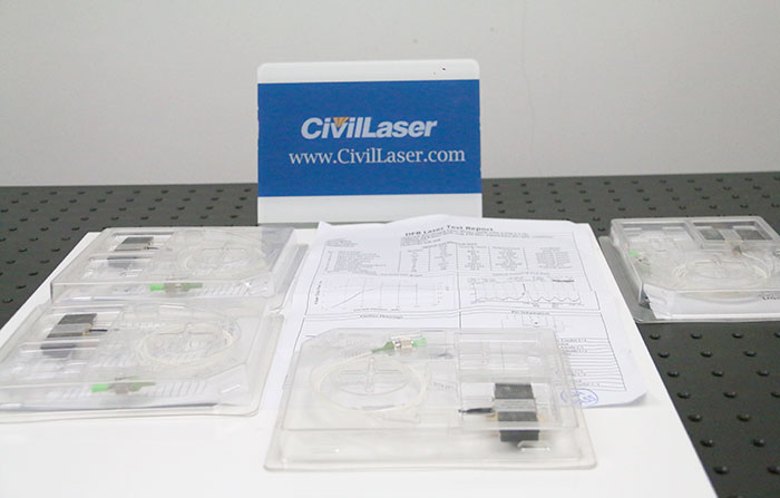 1550nm 1590nm DFB Butterfly Laser Diodes 14-Pin SM Fiber or PM Fiber