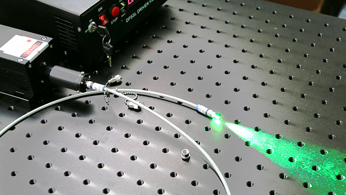 532nm 640mW Green Fiber coupled laser with power supply